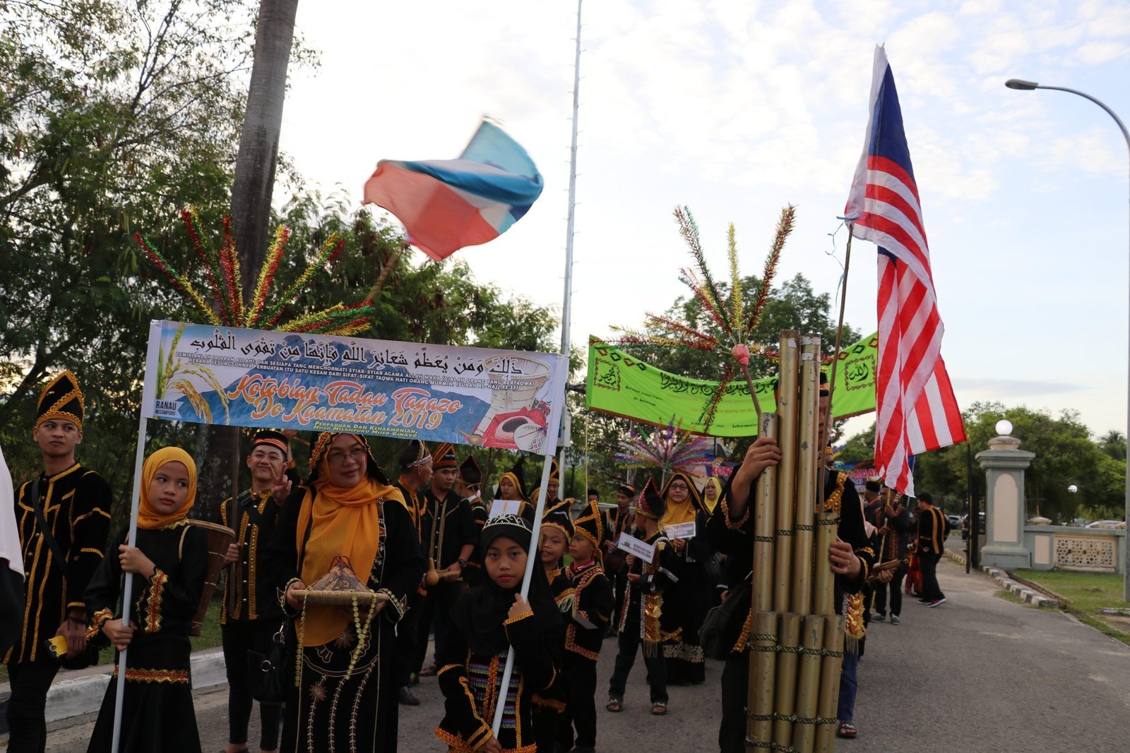 Kenapa Kita Sambut Hari Malaysia? - KDMRS Muslim